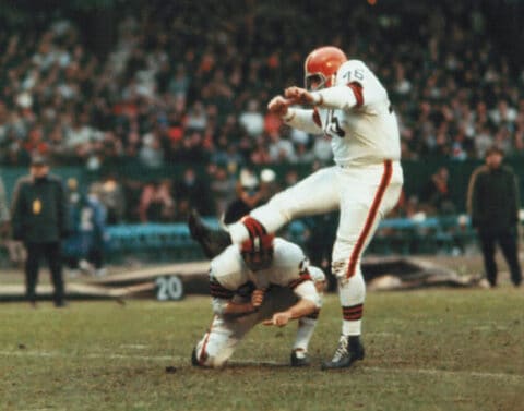 The Lost Art of Straight-On Kicking - Mike Farley's Kickers Camp